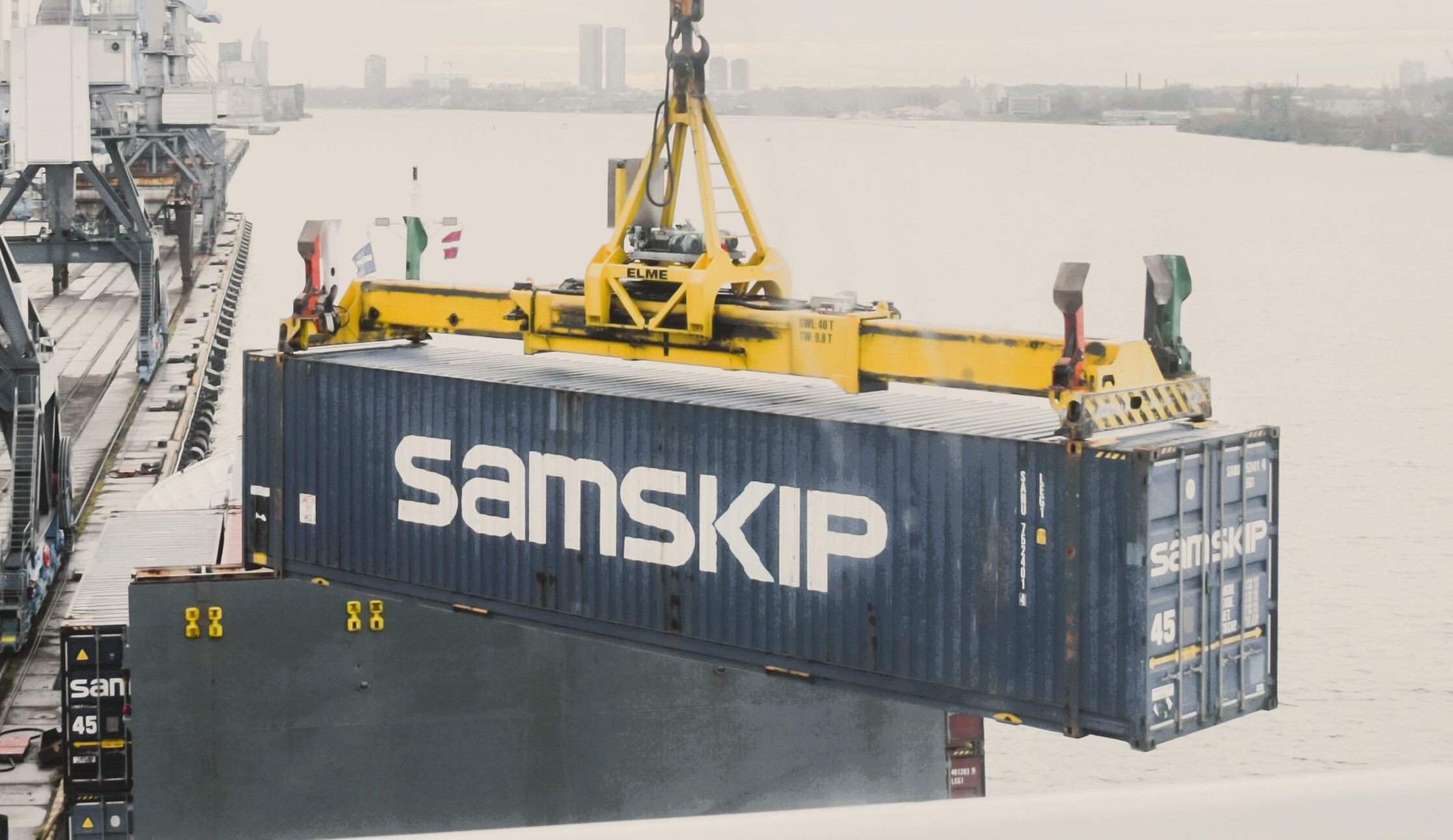 New container cargo line Riga-Hull-Rotterdam-Helsinki has been launched ...